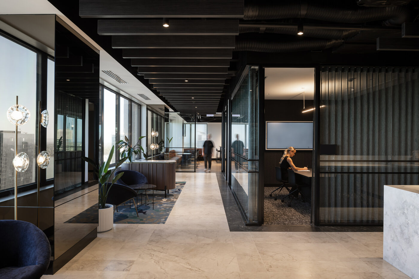 Centuria Perth HQ - GEYER VALMONT